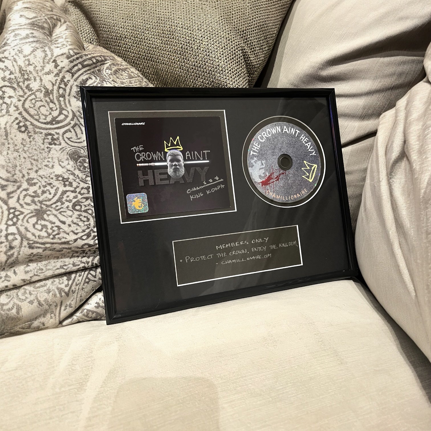 Autographed Crown Plaque #1 Giveaway. – CMLTRY